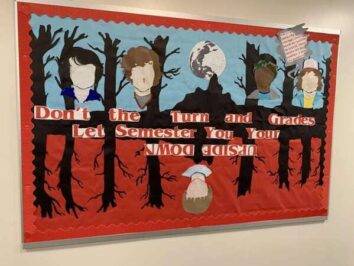 30 Funny, Hard To Read Signs That Could Have Used Another Set Of Eyes